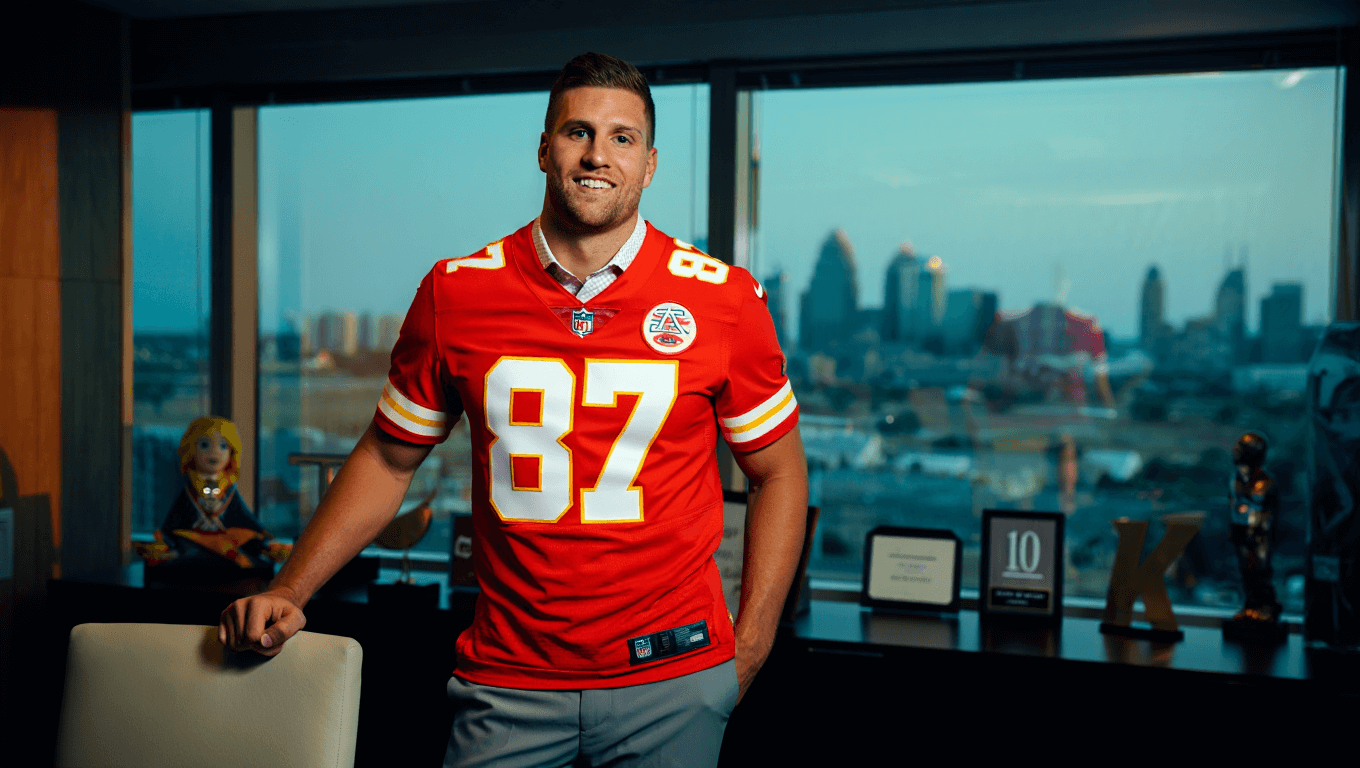 Travis Kelce net worth hits $90 million in 2025 and here's what shocked ...