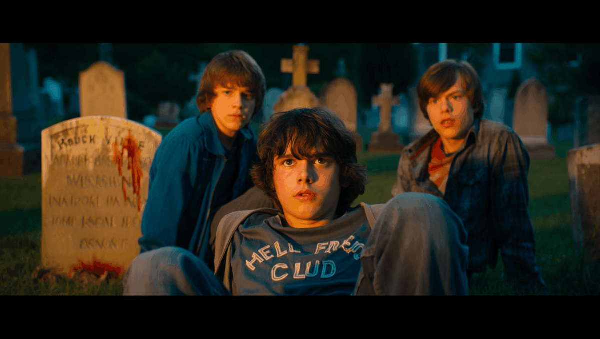 Does Dustin Die in Stranger Things 5? He survives terrifying graveyard ...