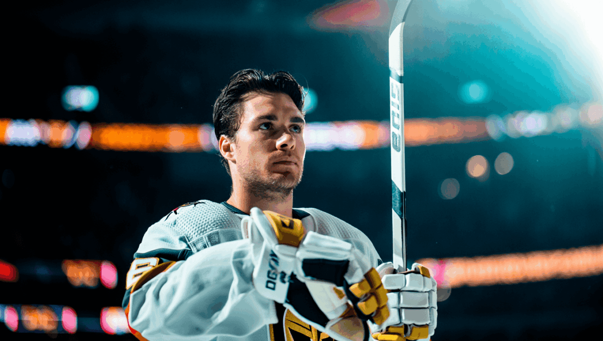 Golden Knights favored over Mammoth with superior defense, Eichel's hot ...