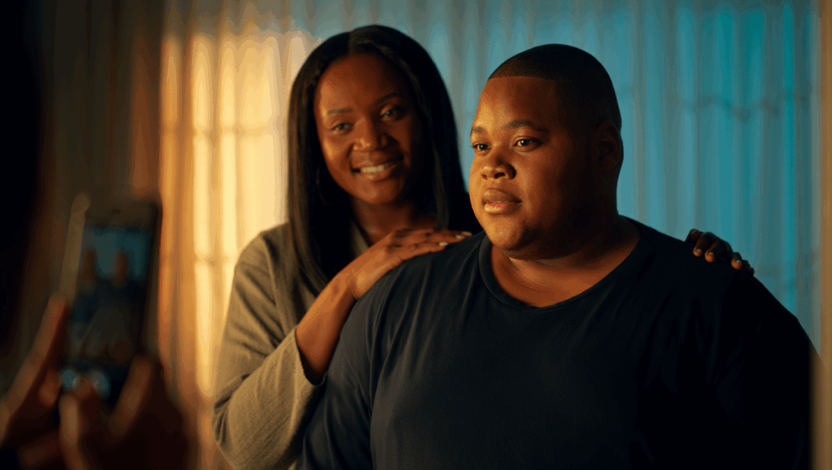 Jelly Roll shocks wife by shaving beard for first time in decade after ...