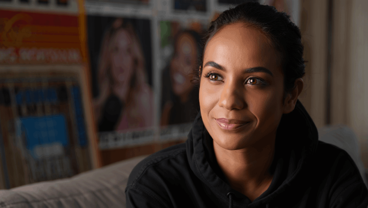 Mickey Lee, Big Brother 27 Star, Dies at 35 After Series of Cardiac ...