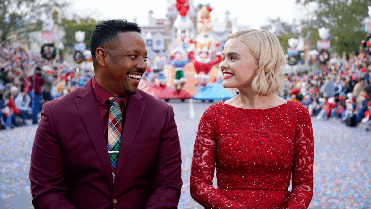 Christmas Day Parade celebrates 40th anniversary with Alfonso Ribiero ...