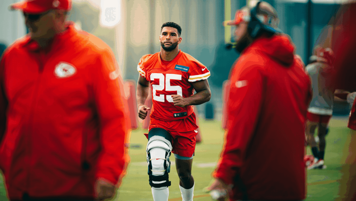 Isiah Pacheco stats show concerning 3.9 yards per carry, but Christmas ...
