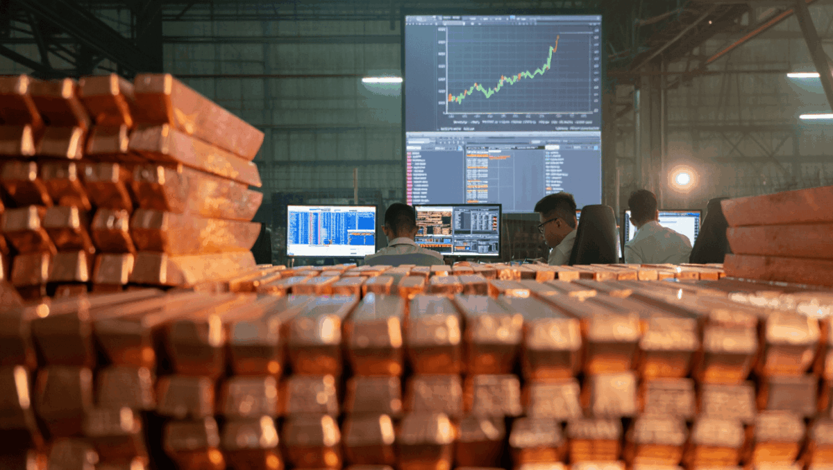 Copper price falls 2.14% today after hitting all-time highs above ...