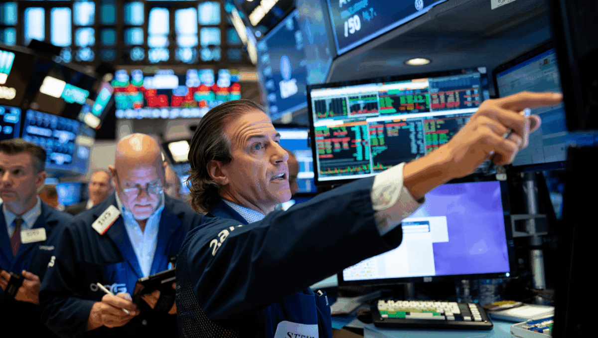 What time does the stock market close today NYSE and Nasdaq make final ...