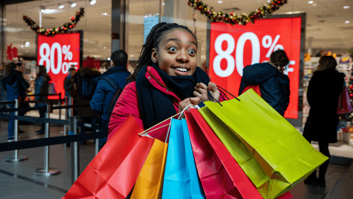 Boxing Day tomorrow: UK shoppers set to splurge £3.8bn as mega-sales ...
