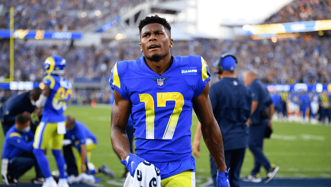 Davante Adams ruled out for Rams vs Seahawks tonight with hamstring ...