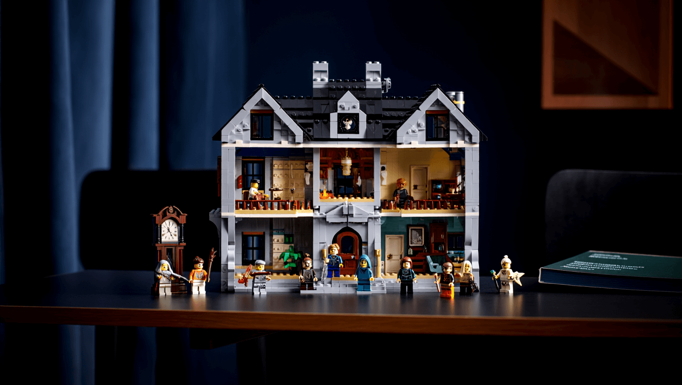 Stranger Things LEGO Creel House drops with 2,593 pieces and 13 iconic ...