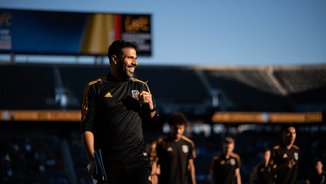 Marc Dos Santos becomes LAFC's third head coach, here's why Bob Bradley ...