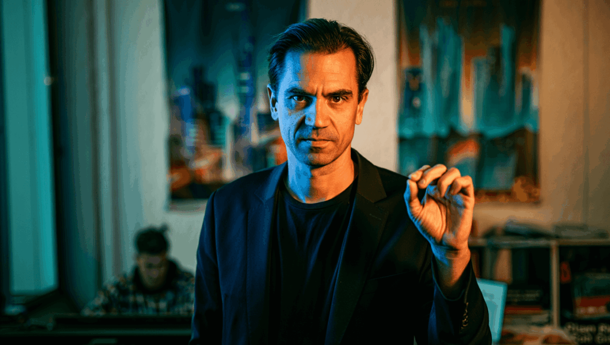 Cyberpunk 2077 director finally debunks five-year-old elevator theory ...