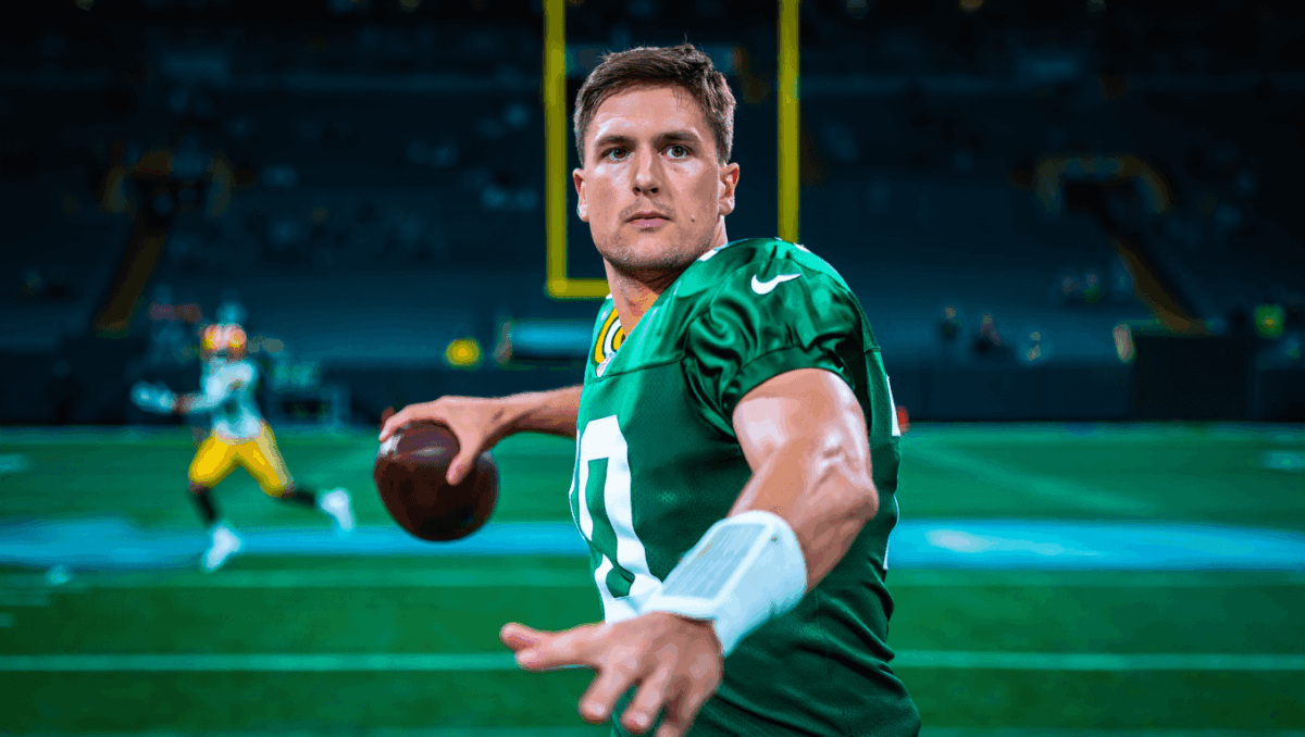 Packers depth chart reveals Jordan Love leading elite QB room, but ...
