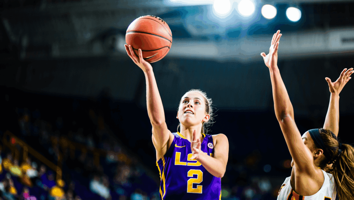 UT Arlington gets routed by No. 5 LSU 110-45 as Grace Knox records ...
