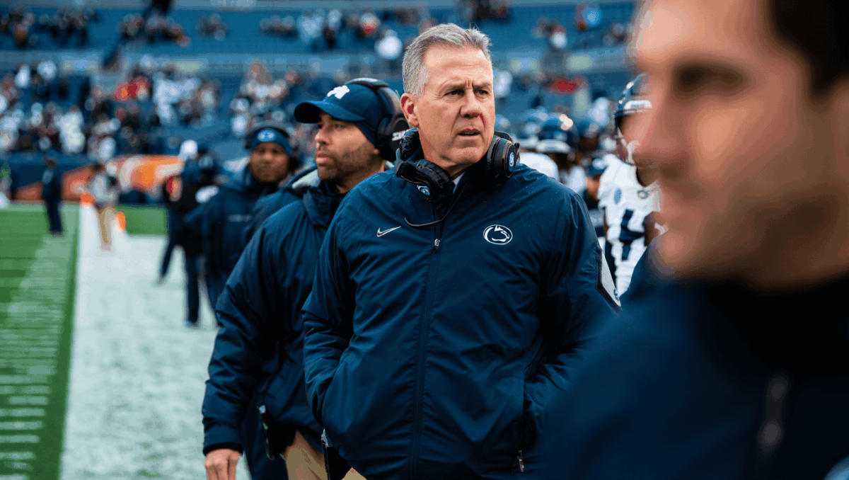 Penn State head coach Matt Campbell watches interim Terry Smith lead ...