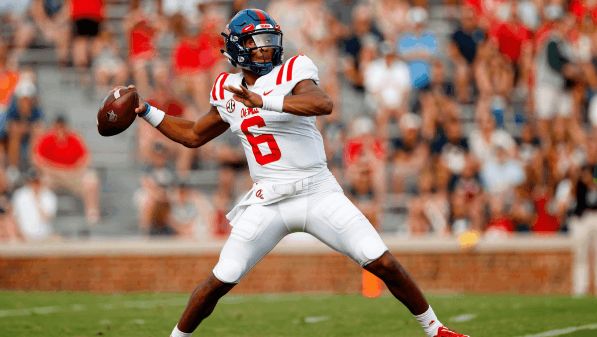 Trinidad Chambliss won't enter 2026 NFL Draft, commits to Ole Miss return