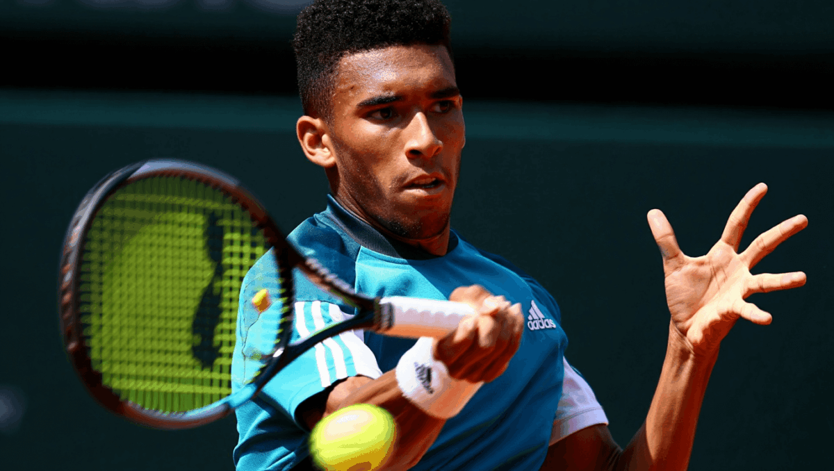 Felix Auger-Aliassime takes on Nuno Borges today in Australian Open ...