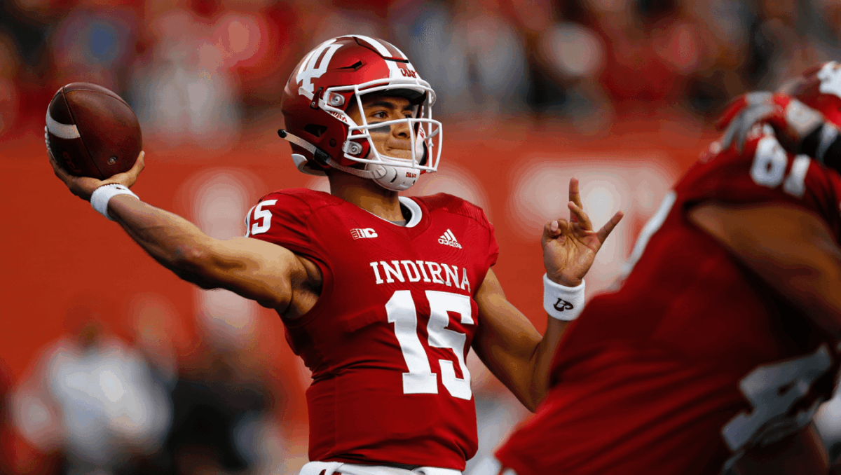NCAA football championship: Indiana faces Miami in national title game ...