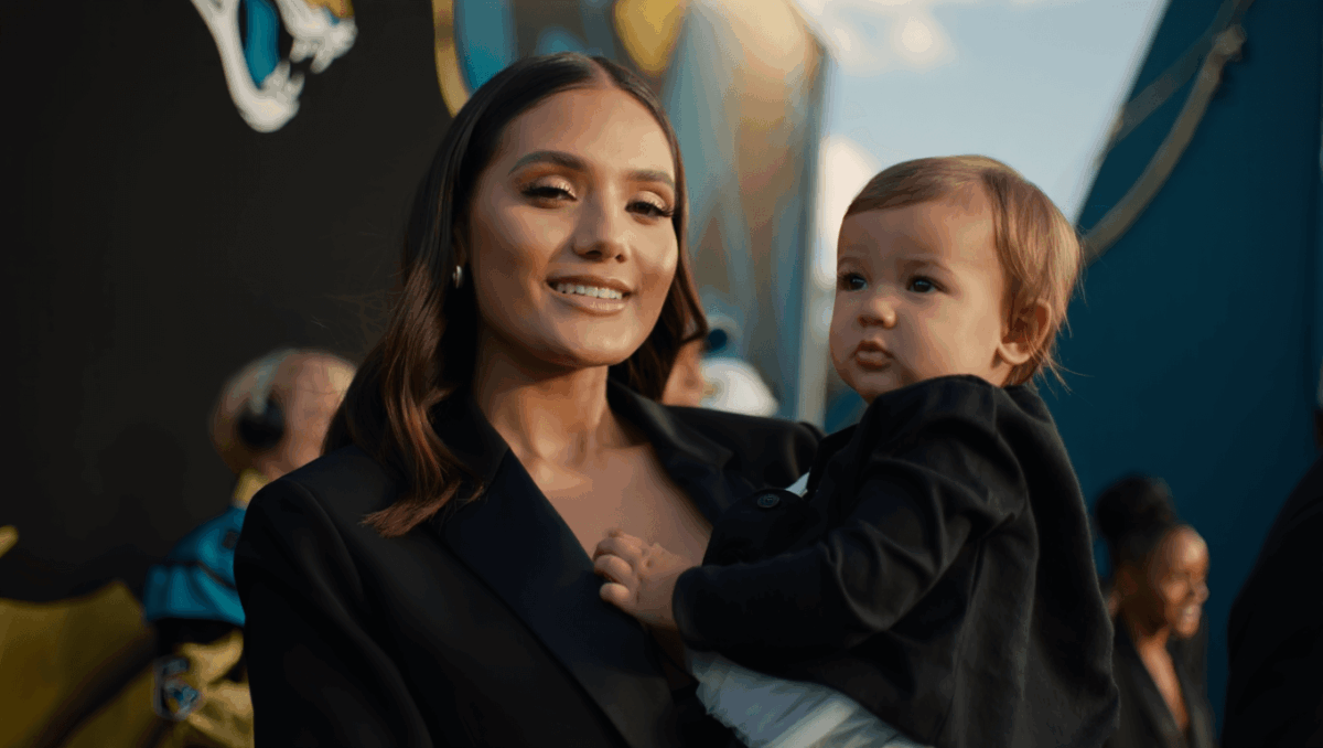 Trevor Lawrence wife Marissa shares sweet moment from daughter's 1st ...