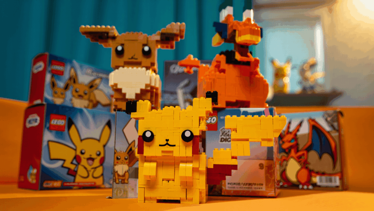 Pokémon Lego sets officially unveiled with Pikachu, Eevee and Charizard ...