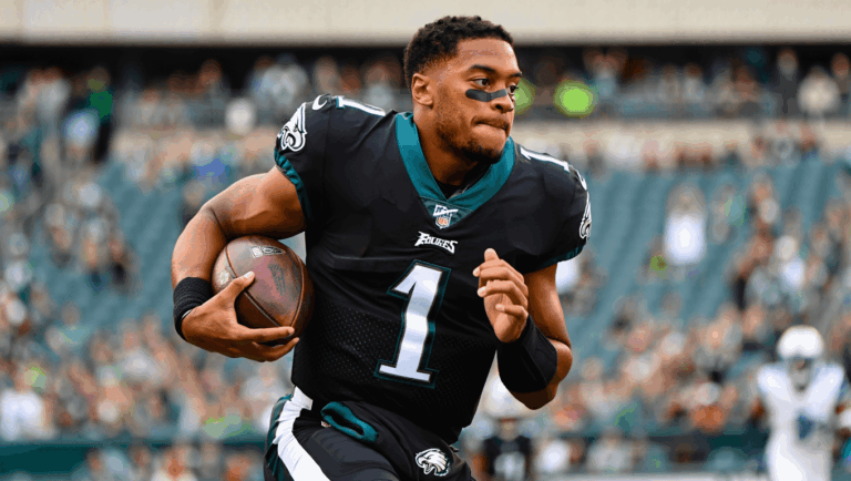 Jalen Hurts stats show 3,224 yards, 25 TDs as Eagles prepare for playoffs