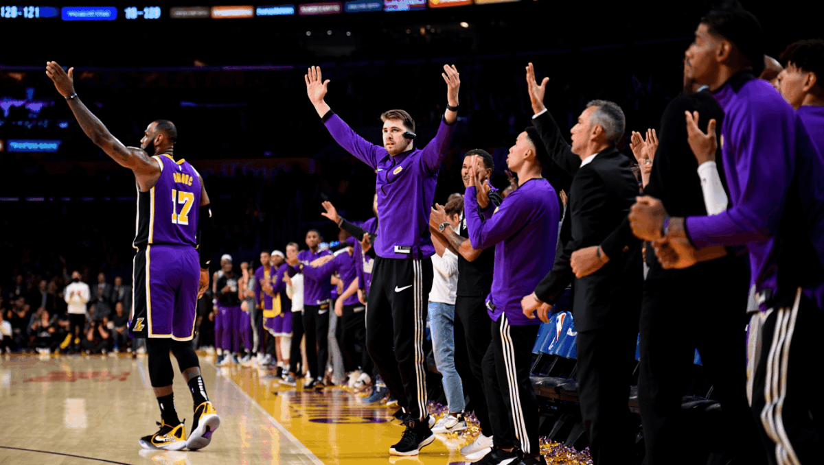 Lakers game today ends with Doncic's supernova 34-point display, but ...