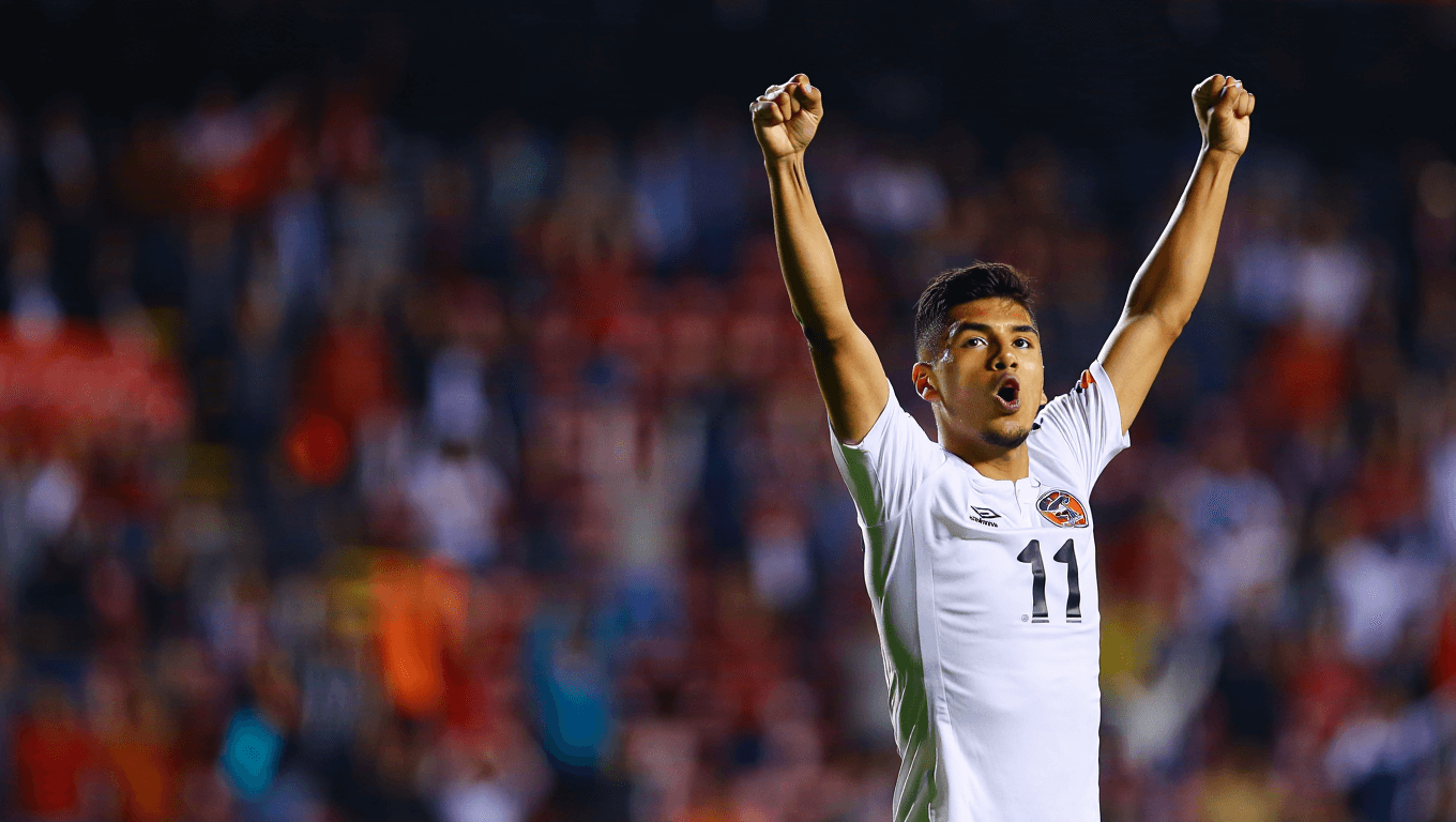 Toluca beats Santos 1-0, stays unbeaten in Clausura play