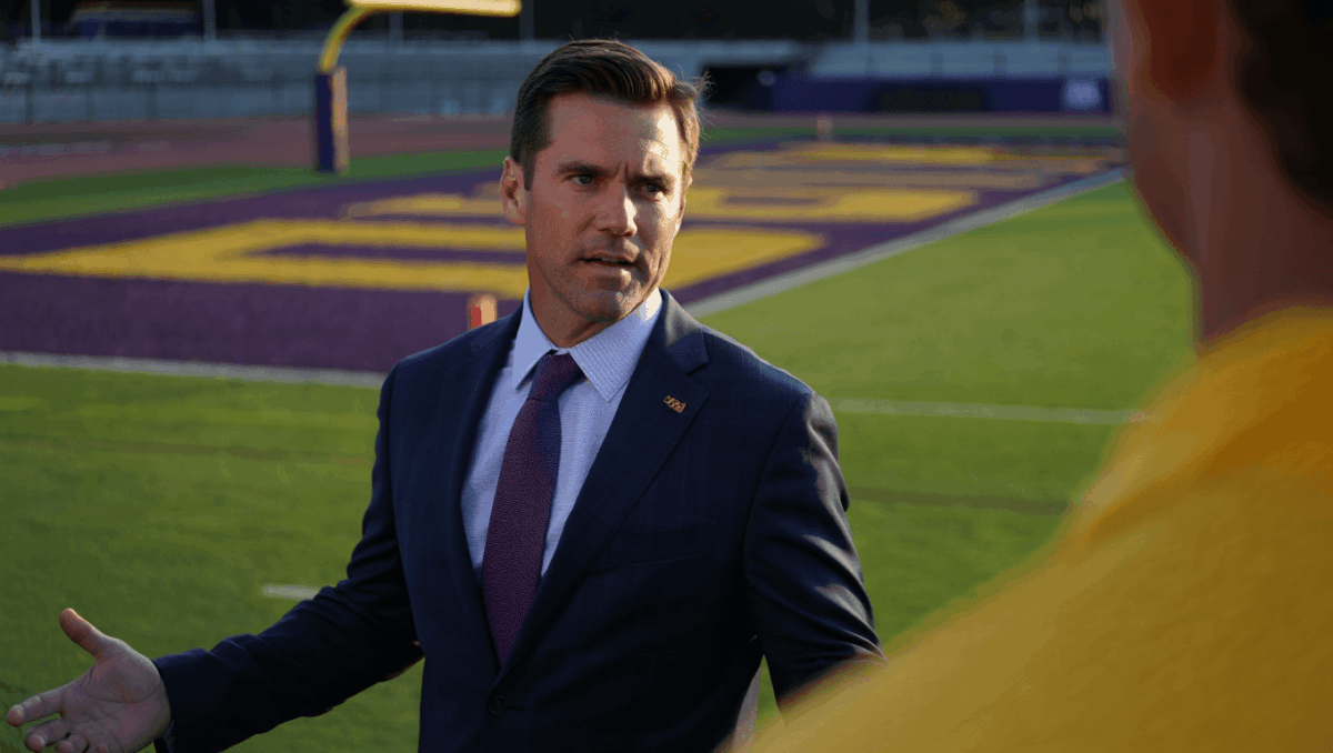 Charlie Weis Jr. addresses Giants rumors, commits to LSU