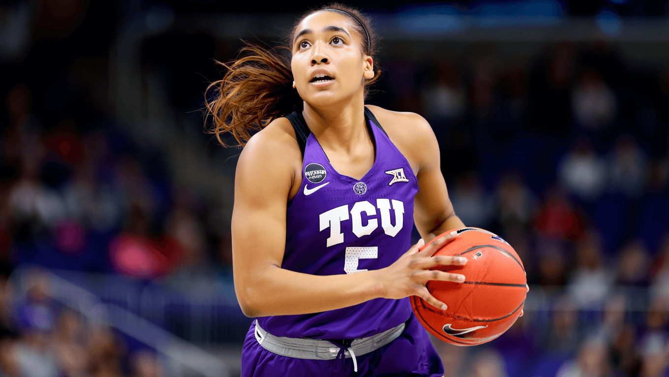 TCU vs Ohio State matchup tight at halftime, Horned Frogs lead 36-33