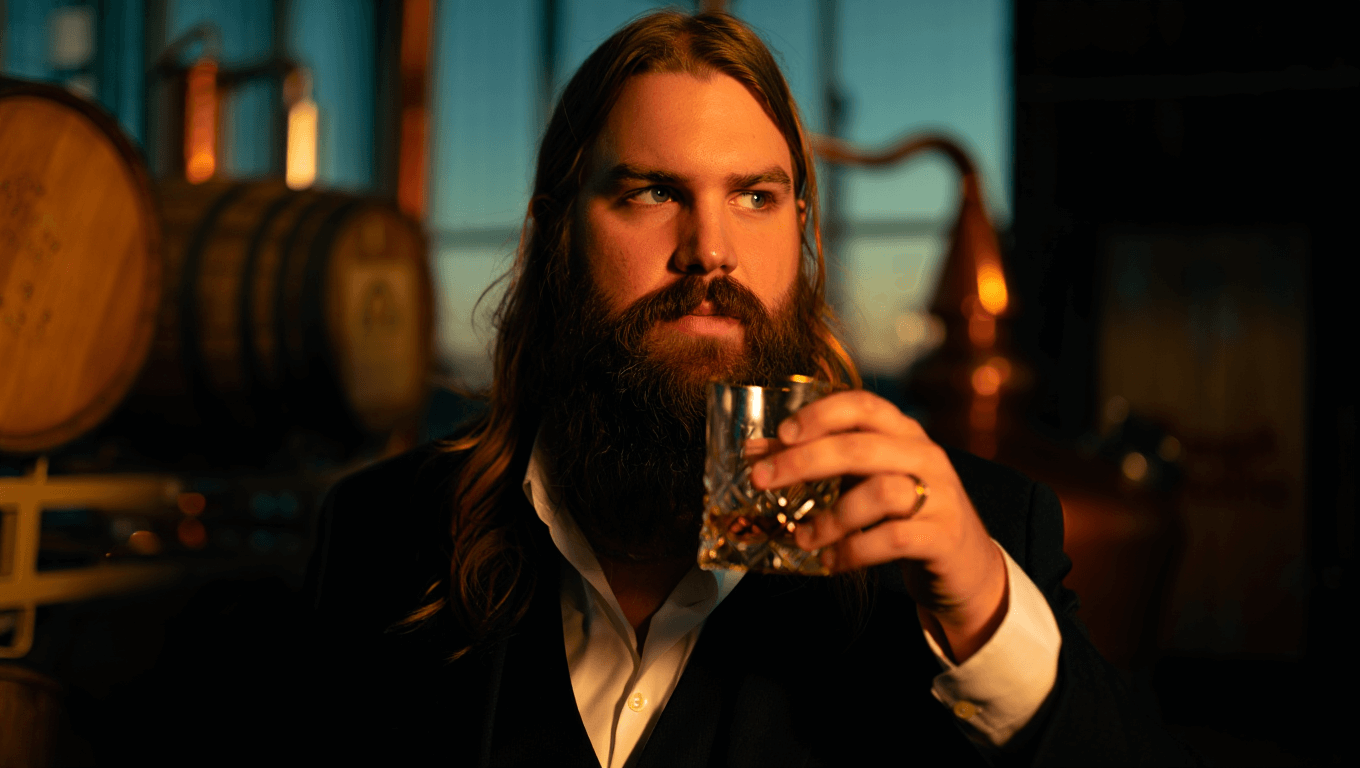 Chris Stapleton performs in Super Bowl whiskey ad with nod to iconic ...