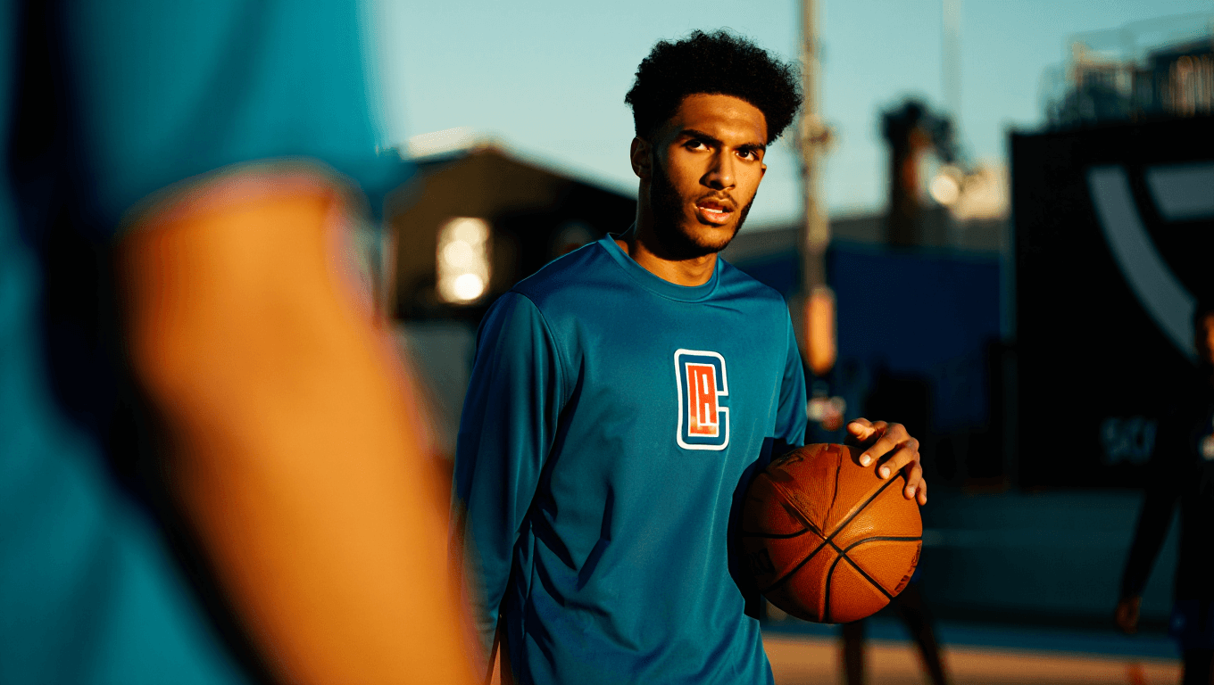 Clippers depth chart shows Kobe Sanders emerging, Kawhi leads West ...