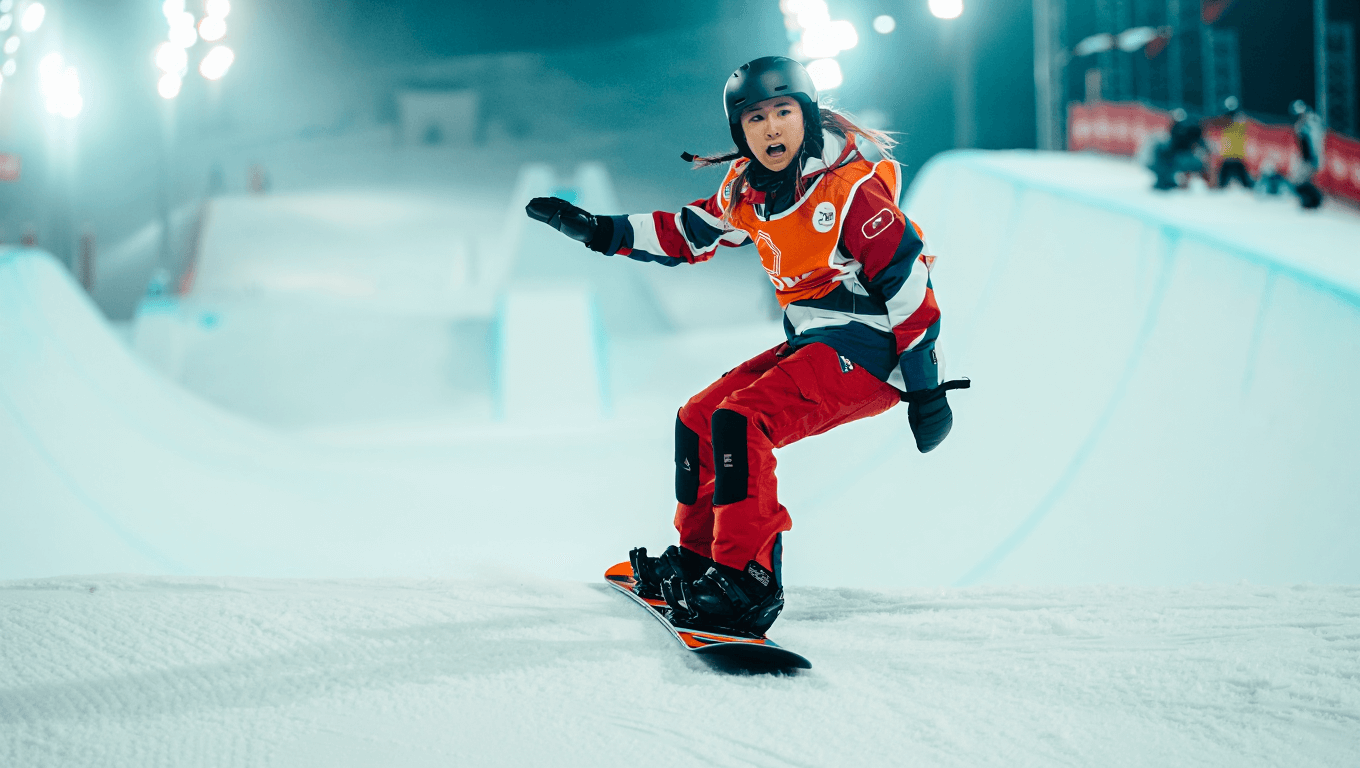 2026 winter olympics women's snowboarding halfpipe: Chloe Kim chases ...
