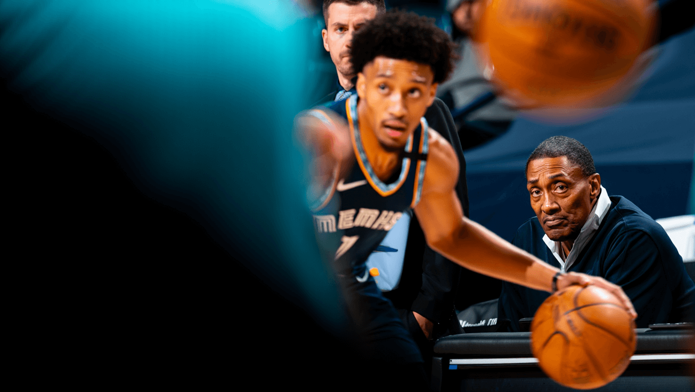 Scotty Pippen Jr. makes season debut after toe surgery, father Scottie ...