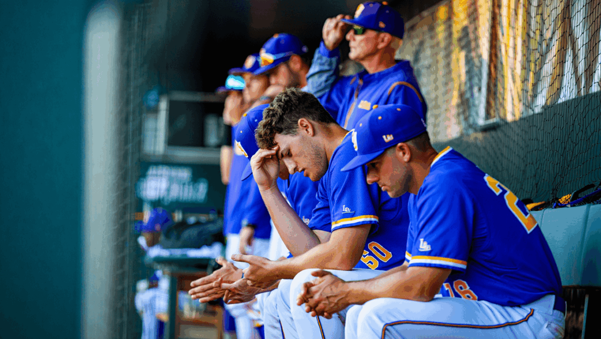 LSU baseball drops to UCF 5-1 in tournament play today